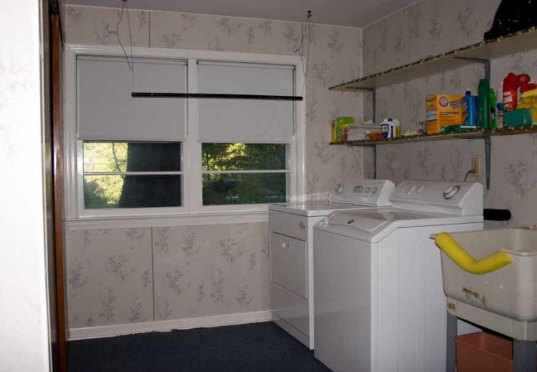 Ide Desain Ruang Cuci Laundry Sederhana | Backdrop Solo